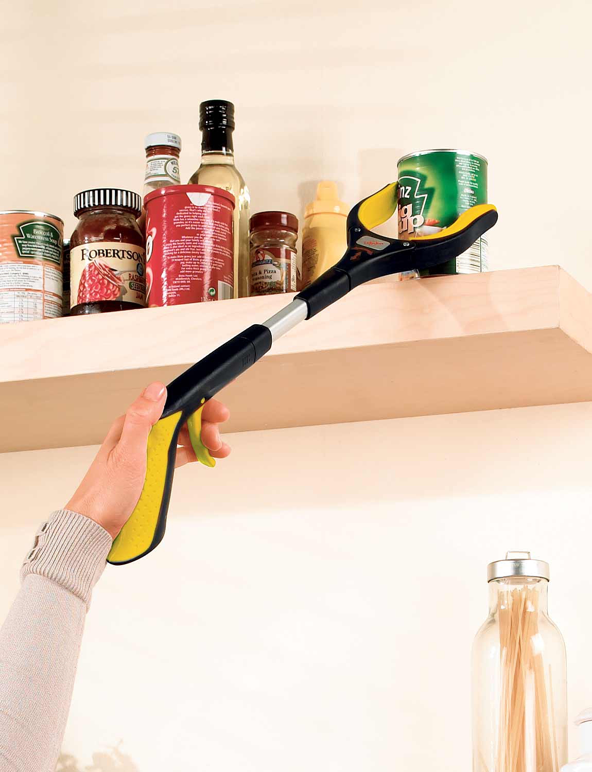 Handy Helper | Chums