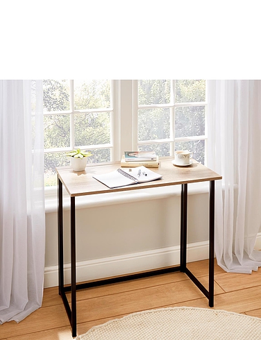 Traditional Tables & Side Tables - Chums