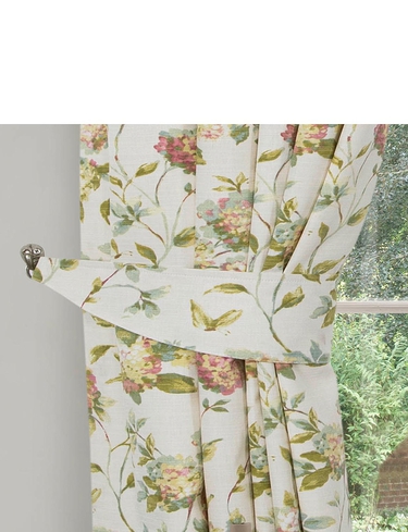 Traditional Blockout & Lined Curtains - Chums